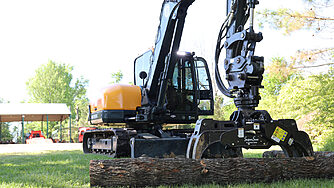 Limb Reaper - The Best Mini Excavator Grapple with a Saw - Rotobec